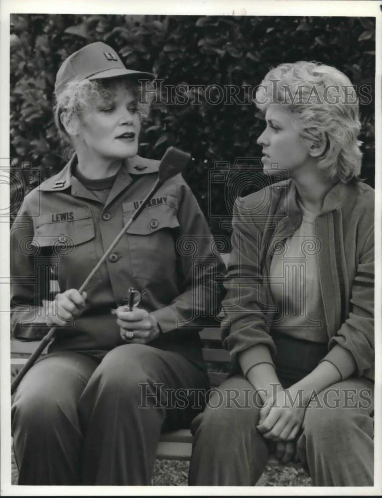 Eileen Brennan Private Benjamin