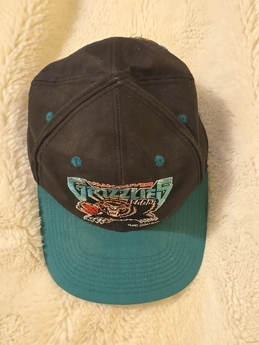 Vintage 1994 Vancouver Grizzlies NBA Snapback Hat Cap Competitor ...