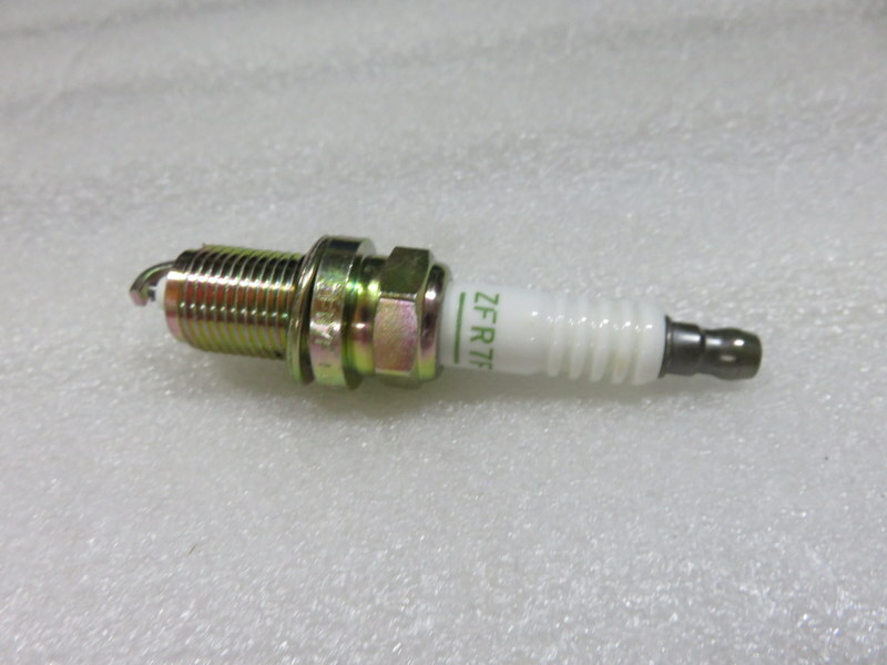 I3A Genuine Honda Marine 98079-5787G Spark Plug ZFR7F OEM New Factory ...