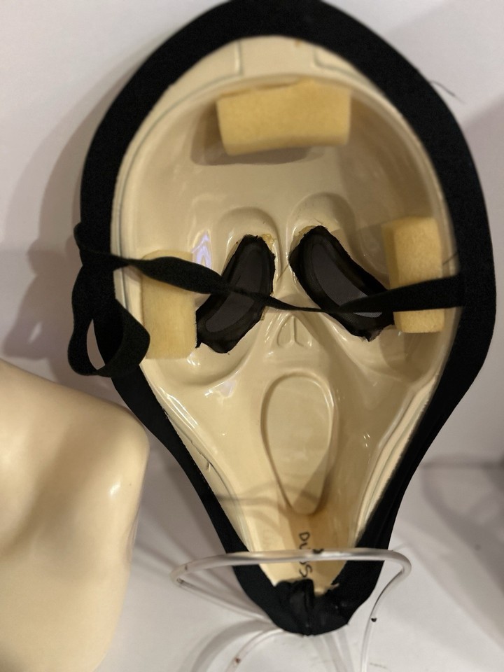 VTG 90's Halloween SCREAM Ghost Mask with Blood Pump Heart Robe Gloves ...