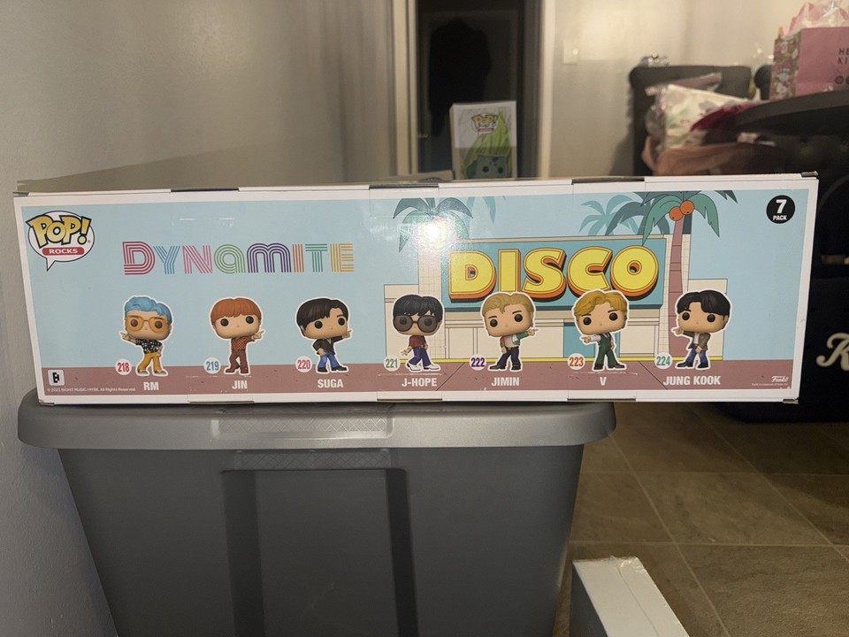 Funko Pop! Vinyl: BTS Dynamite- 7 Pack - Walmart (Exclusive ...