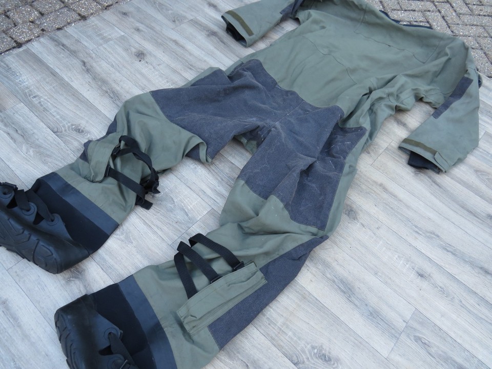 Typhoon Frisbo Size LARGE Gore-Tex Immersion Suit Drysuit British ...