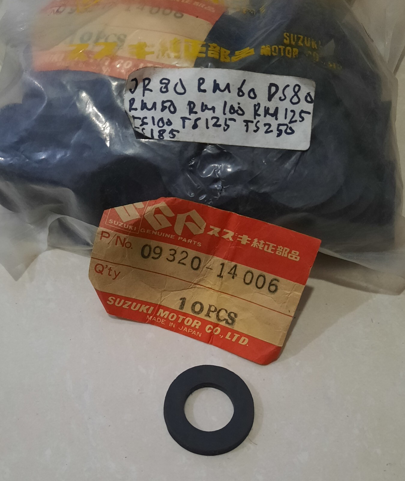 NOS OEM SUZUKI DS100 DS125 DS80 RM50 RM60 RM100 RM125 CUSHION 09320 ...