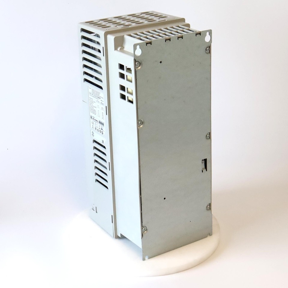 Allen Bradley PowerFlex 753 AC Drive 20F11ND040AA0NNNNN Ser.A Original ...