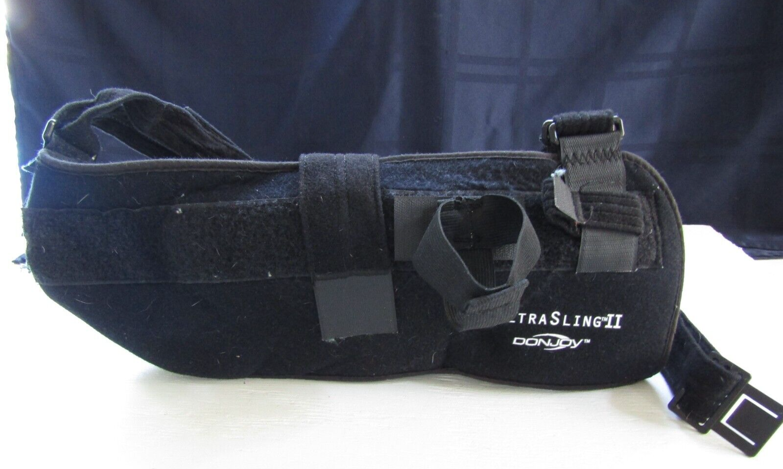 DonJoy UltraSling II Shoulder Immobilizer Pillow Strap Black Sling Sz ...