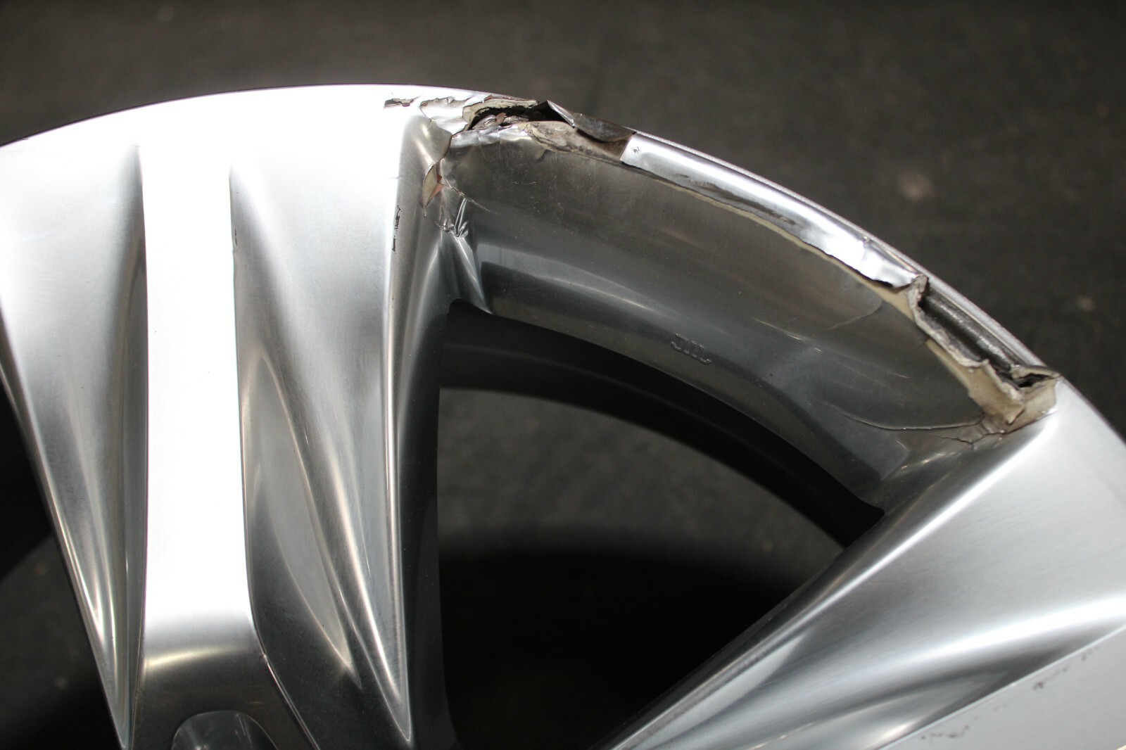 14 15 16 17 18 19 Highlander OEM Wheel Rim 75163 75229 4260D0E010 19 ...