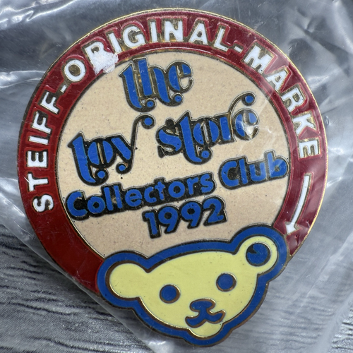 Vtg Lapel Pin STEIFF Teddy Bear Collectors Club Hobby Center Toys 1992 ...