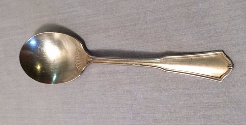 Vintage Oneida Community Reliance Plate Silverplated "Clamshell" Soup ...