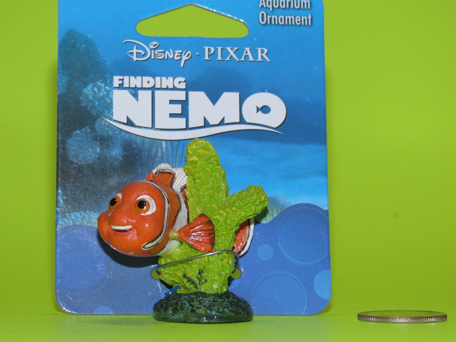 Finding Nemo Disney aquarium ornament mini Nemo w/ Green Coral Penn ...