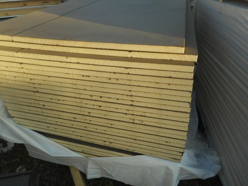 4' x 3' Polyiso insulation board TAPPERED /4' X 8' SHEETS VARIES ...