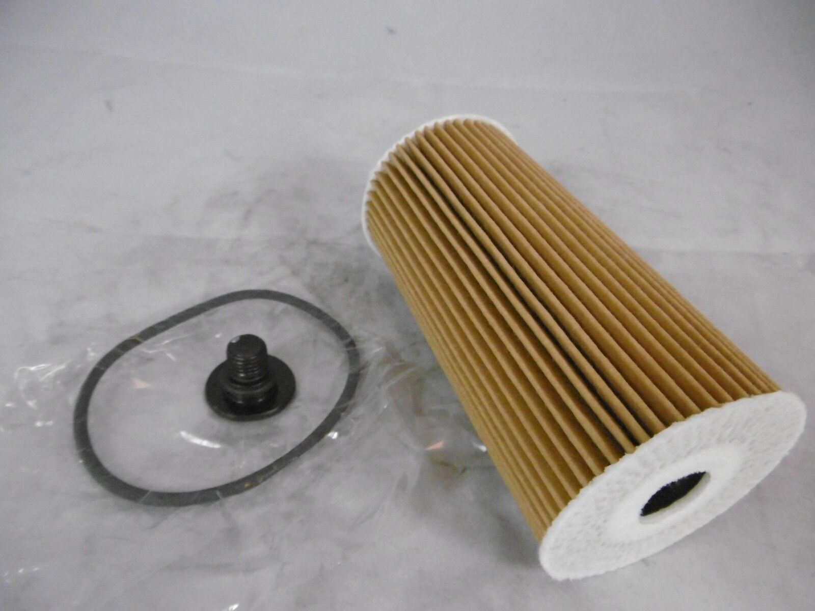 Genuine Hyundai ix35 Tucson Santa Fe 2.0-2.2 CRDi - Oil Filter ...