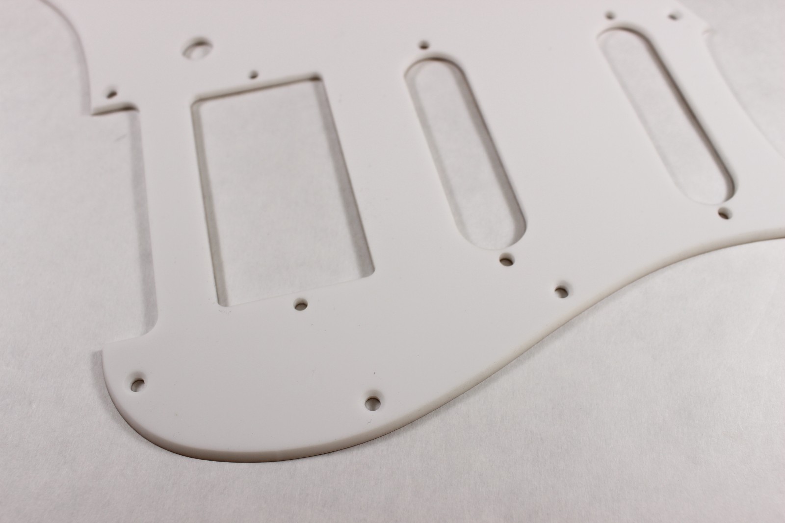 Lefty Gloss White Acrylic Strat Stratocaster 11 hole pickguard Fender ...