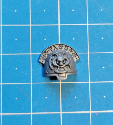 Librarian Terminator Bits Runed Left Shoulder Pad Crux Ram Head ...