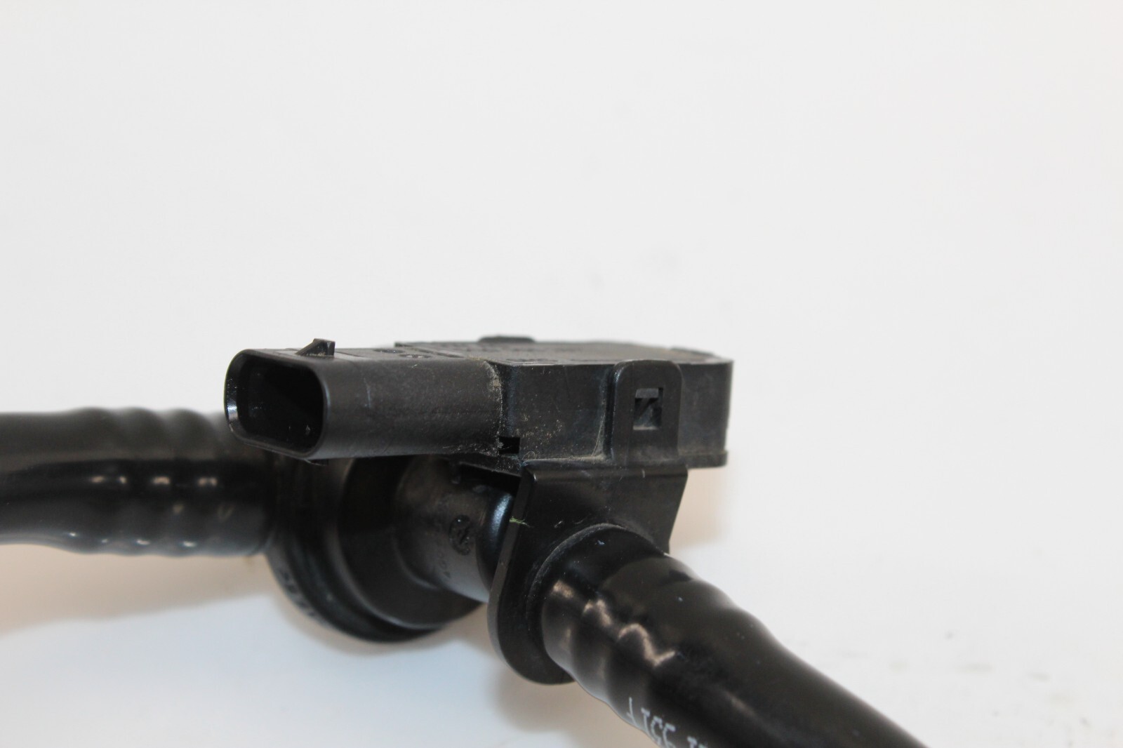 2016-2017 Audi A6 Quattro 3.0L Brake Booster Vacuum Hose Pipe ...