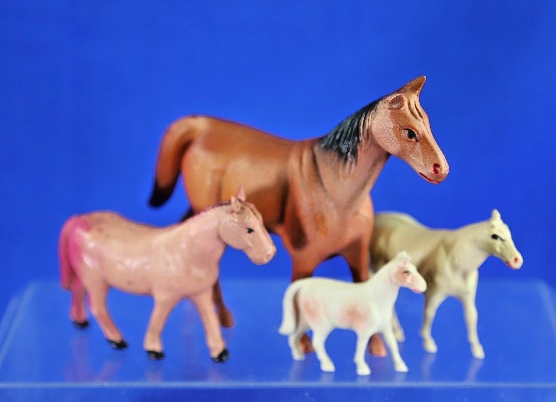 FOUR VINTAGE VISCOLOID AND CELLULOID HORSES VARIOUS SIZES | eBay