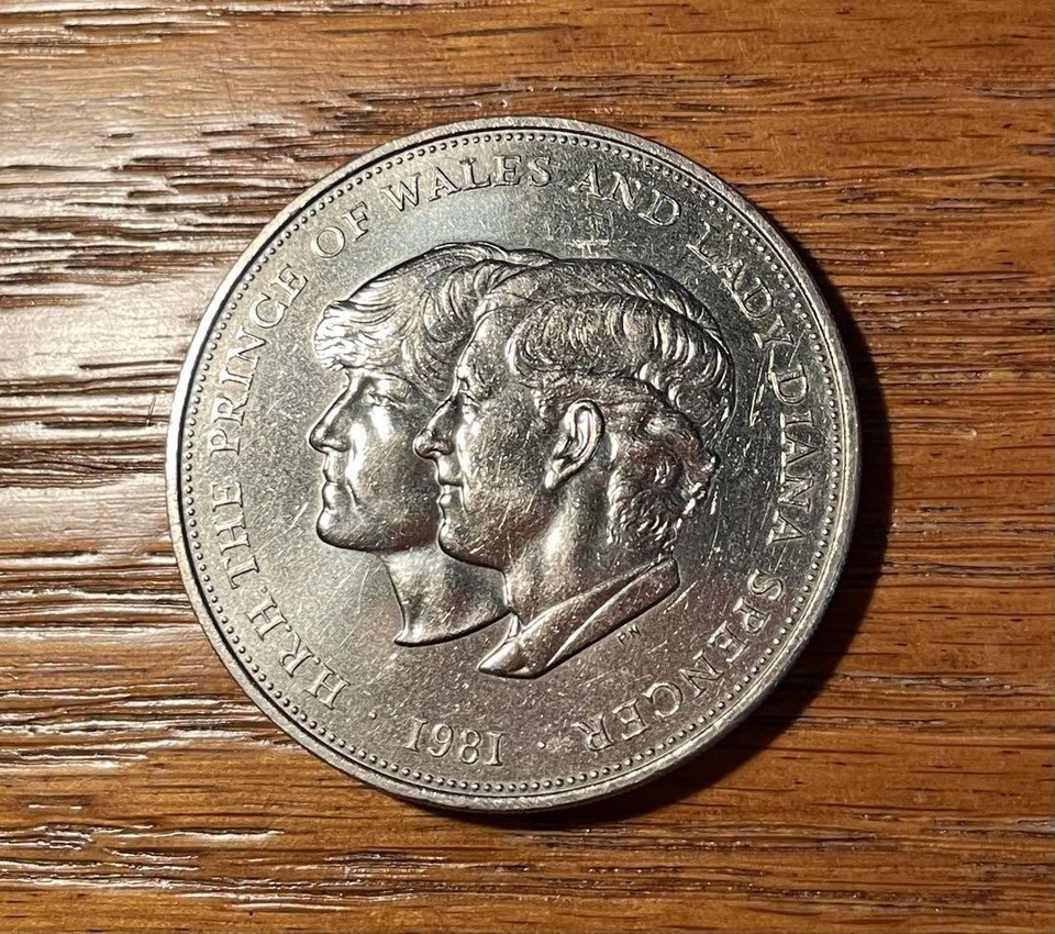 1981 UK Royal Wedding Silver Proof Crown Coin: Prince Charles & Lady ...