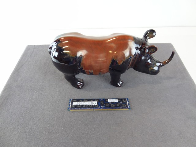 Sun (1 X 16GB) 2RX4 PC3-12800(DDR3-1600) (7042210) Memory for sale ...