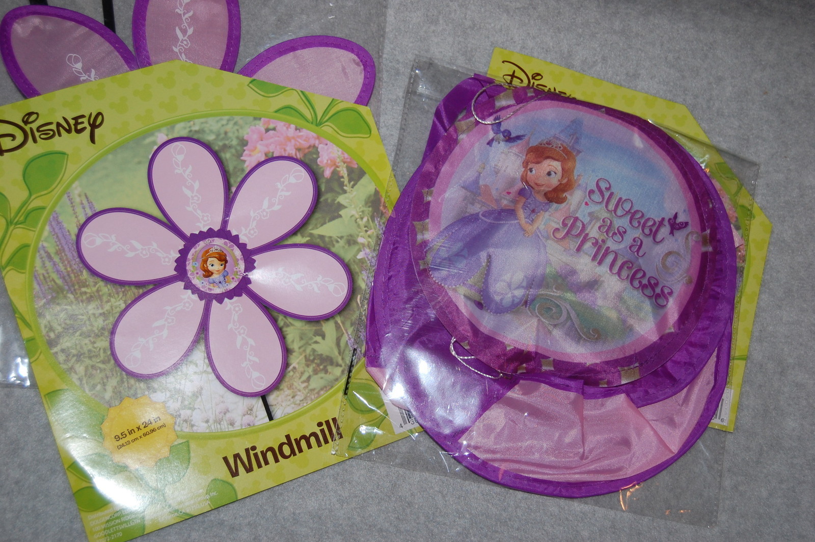 Pink PURPLE DISNEY PRINCESS 1 Spinning Windmill 1 WIND SPIRAL | eBay