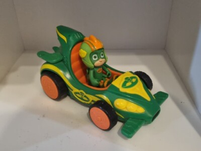 PJ Masks Power Racers Vehicle - Gekko Figure and Gekko Mobile Green ...