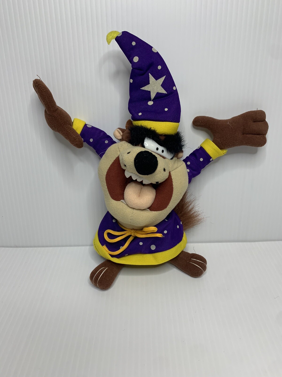 Plush Original Looney Tunes Wizard Taz Tasmanian Devil Small Plush ...