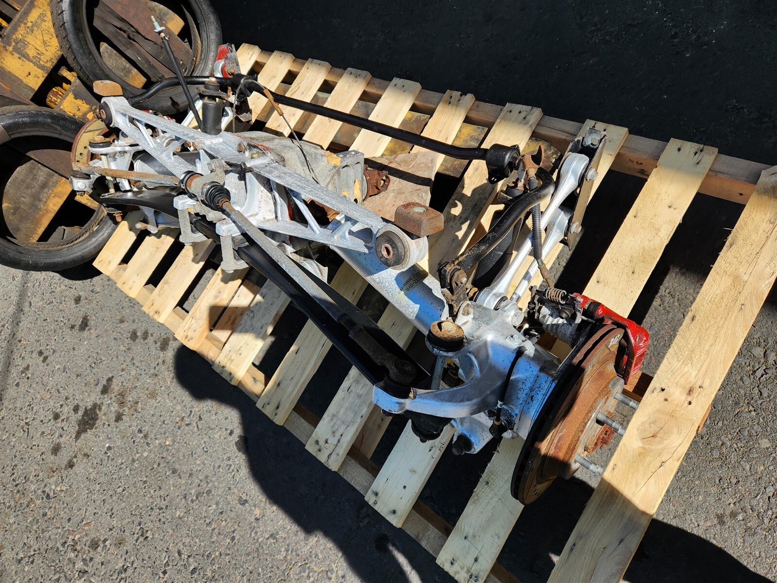 93 Corvette DANA 36 Rear Suspension 3.07 Ratio Differential PAINTED ...