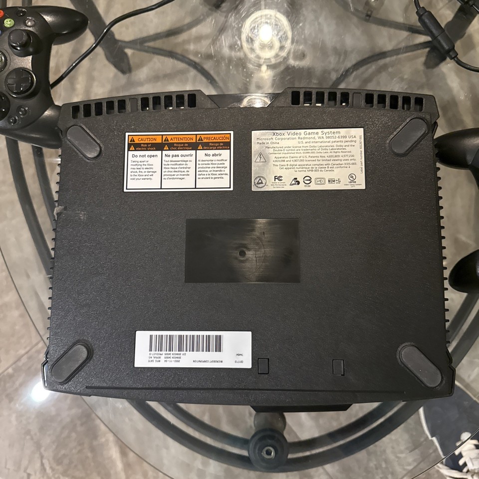 Microsoft Original Xbox Console Bundle W/ Controllers,Cords, Dead Or ...