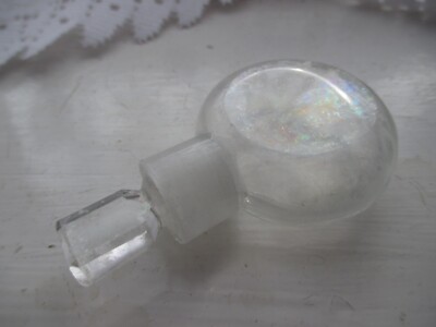 SMALL CHEMIST MEDICINE APOTHECARY CURE VINTAGE GLASS BOTTLE NOT POISON ...