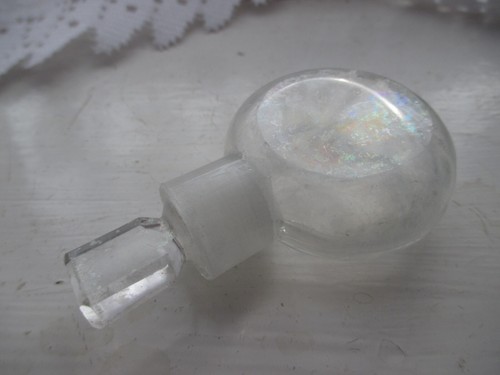 SMALL CHEMIST MEDICINE APOTHECARY CURE VINTAGE GLASS BOTTLE NOT POISON ...