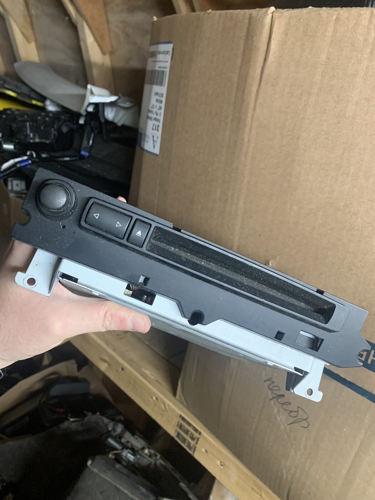 2004-2007 BMW E60 528i 530i 545i 550i 535i 525xi M5 CD Player Disc ...