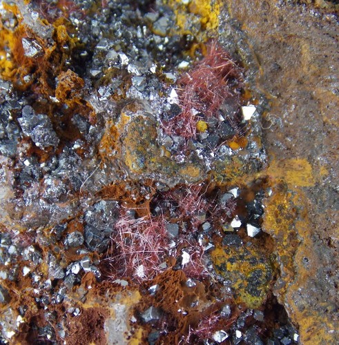 CHALCOTRICHITE and CUPRITE CRYSTALS - 5.7 cm - BISBEE, ARIZONA 24001 | eBay