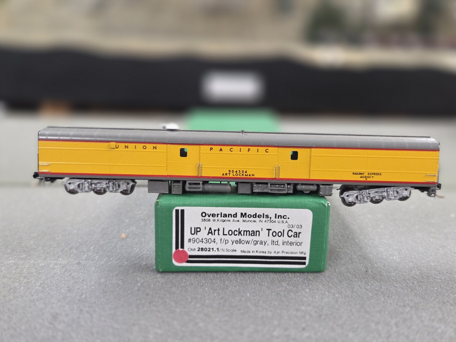 Overland Models N Scale 28021.1 Union Pacific Art Lockman Tool Car ...