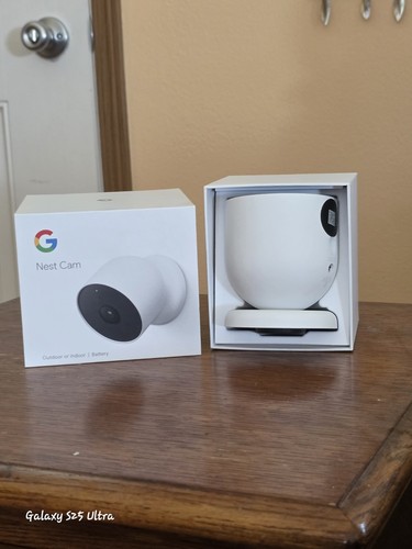 New Google Nest Cam Indoor/Outdoor Wire Free Security Camera Snow GA01317-US | eBay