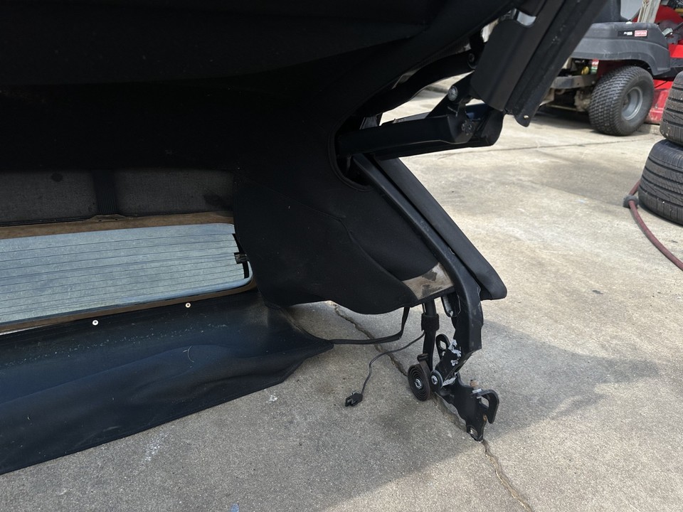 1997-2004 C5 CORVETTE CONVERTIBLE ROOF SOFT TOP ASSEMBLY BLACK | eBay