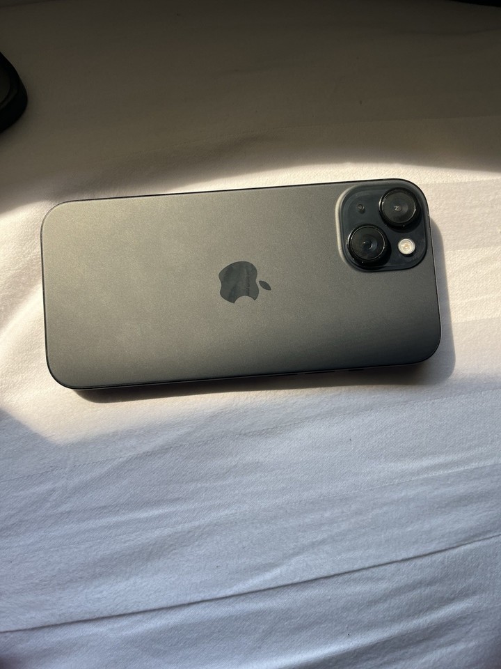 Apple iPhone 15 128GB Unlocked Smartphone Black (Excellent Condition ...