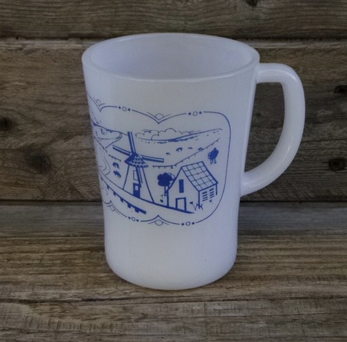 Vintage 1970s Crown Pyrex Agee Australia 250ml Mug *Old Country Blues ...