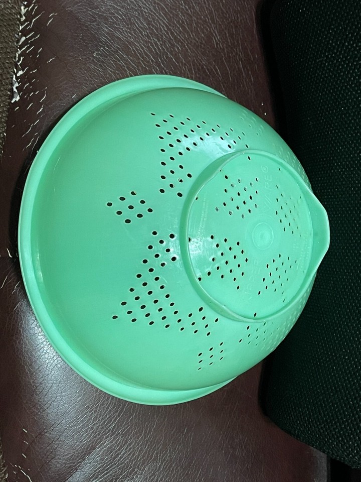 Tupperware Jadeite Green Strainer Colander Bowl 339-2 Vintage! | eBay