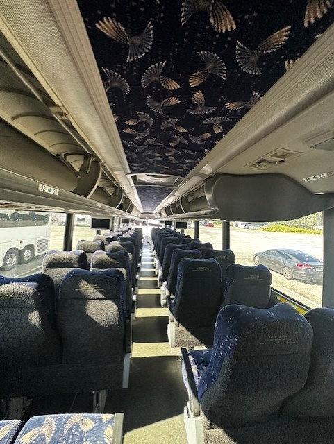 2013 - MCI J 4500 - 56 Pax bus # 19-645 in Altlanta GA 539 K miles DD ...