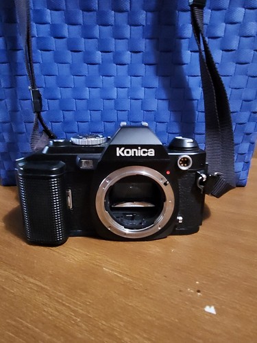 Konica FS-1 35mm SLR Film Camera Body Only NOT TESTED | eBay