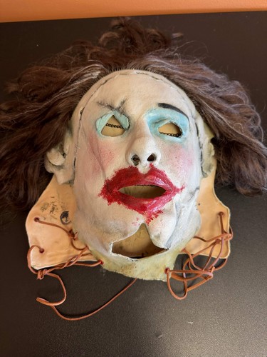 THE TEXAS CHAINSAW MASSACRE - LEATHERFACE PRETTY WOMAN MASK PREOWNED NO ...