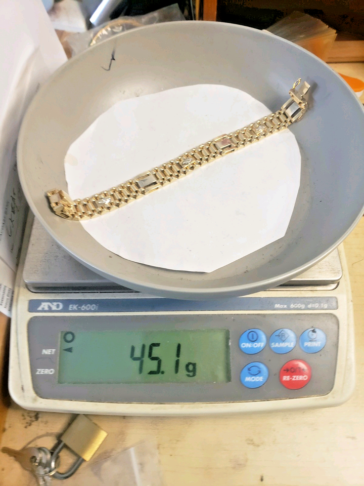 8 14 Kt Yellow And White Gold Solid Diamond Bracelet 45 1 Grams 1 45 8-14-kt-yellow-and-white-gold-solid-diamond-bracelet-45-1-grams-1-45