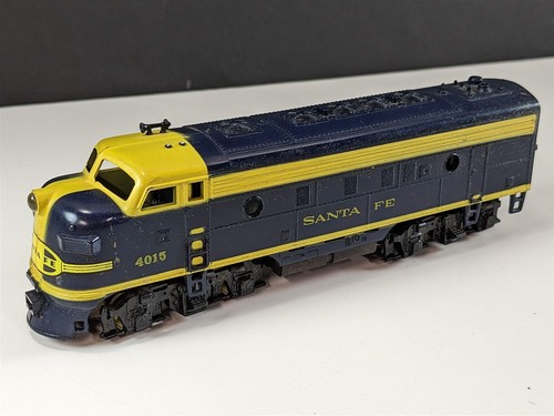 TYCO Mantua 225 Santa Fe F9 A Powered Diesel Locomotive 4015 HO Scale ...