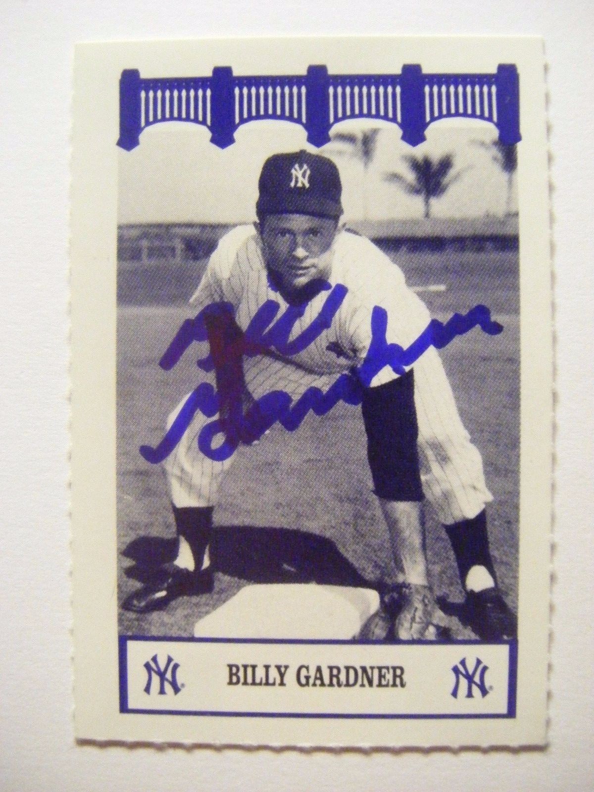 BILLY GARDNER signed The Wiz YANKEES 1960's baseball card AUTO ...