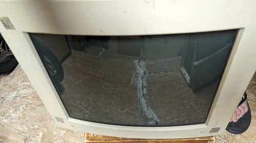 Apple Machintosh M1297 High-Resolution RGB CRT Monitor 1992 powers on ...