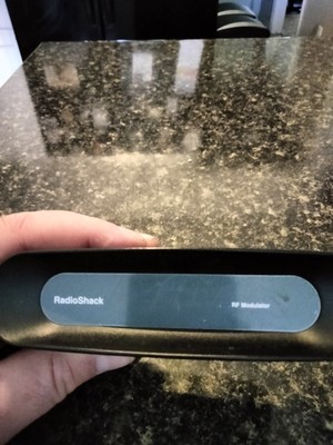 Radio Shack RF Modulator (15-2526) TV Converter A/V Into Coaxial Cable ...