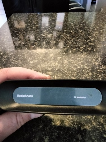 Radio Shack RF Modulator (15-2526) TV Converter A/V Into Coaxial Cable ...