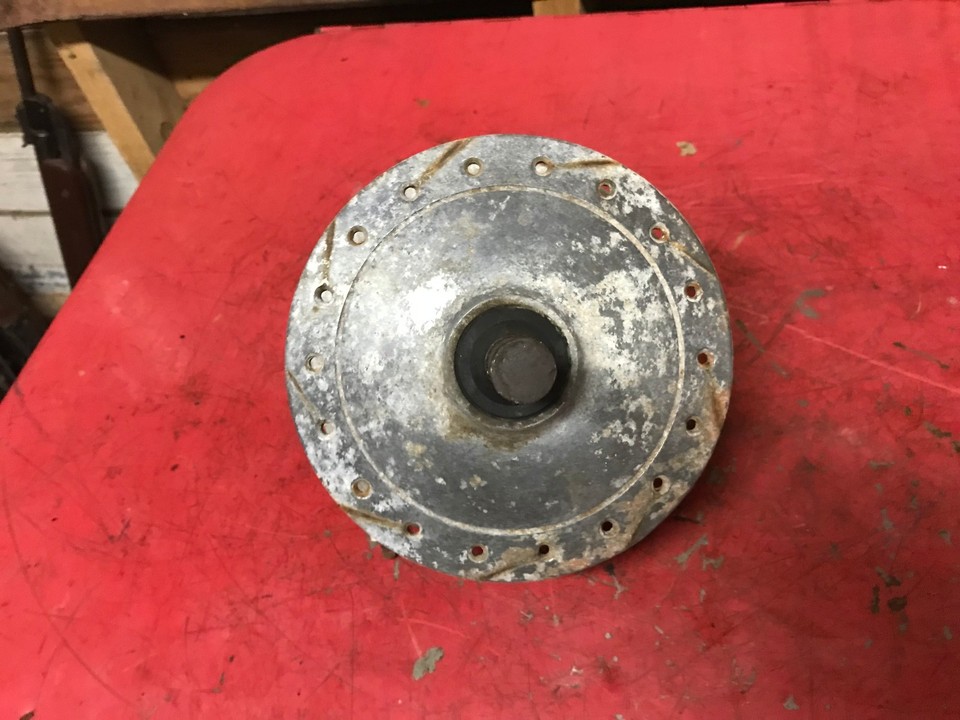 Honda S90 Front Wheel Hub Brake Plate Axle S 90 CL Vintage | eBay