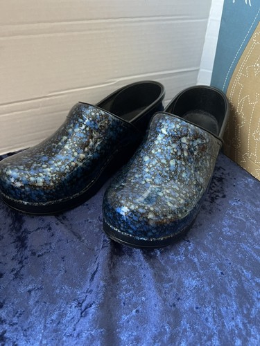Dansko womens clogs paint - Gem