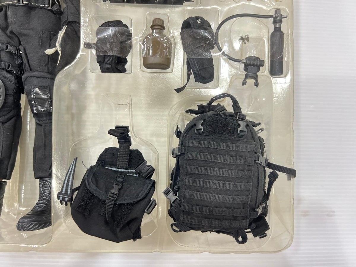 HOT TOYS U.S. NAVY SEAL TEAM 2 HALO NIGHT OPS JUMPER ACTION HOT TOYS U.S. NAVY SEAL TEAM 2 HALO NIGHT OPS JUMPER ACTION