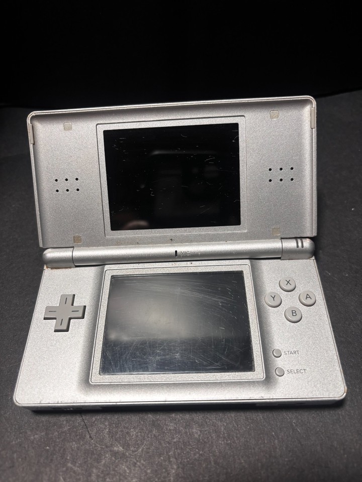 Nintendo DS Lite Gray Tested Works Includes Charger Stylus | eBay