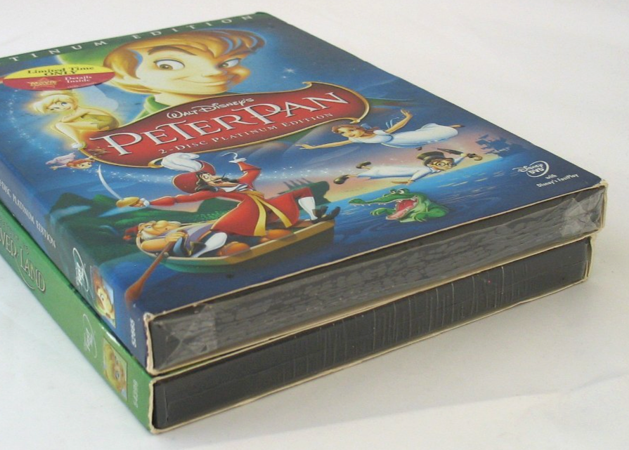 Disney Peter Pan Platinum Edition DVD PLUS Return to Neverland DVD ...